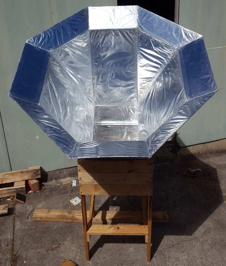 DIY Solar Oven prototype #1 - Practical Sustainability
